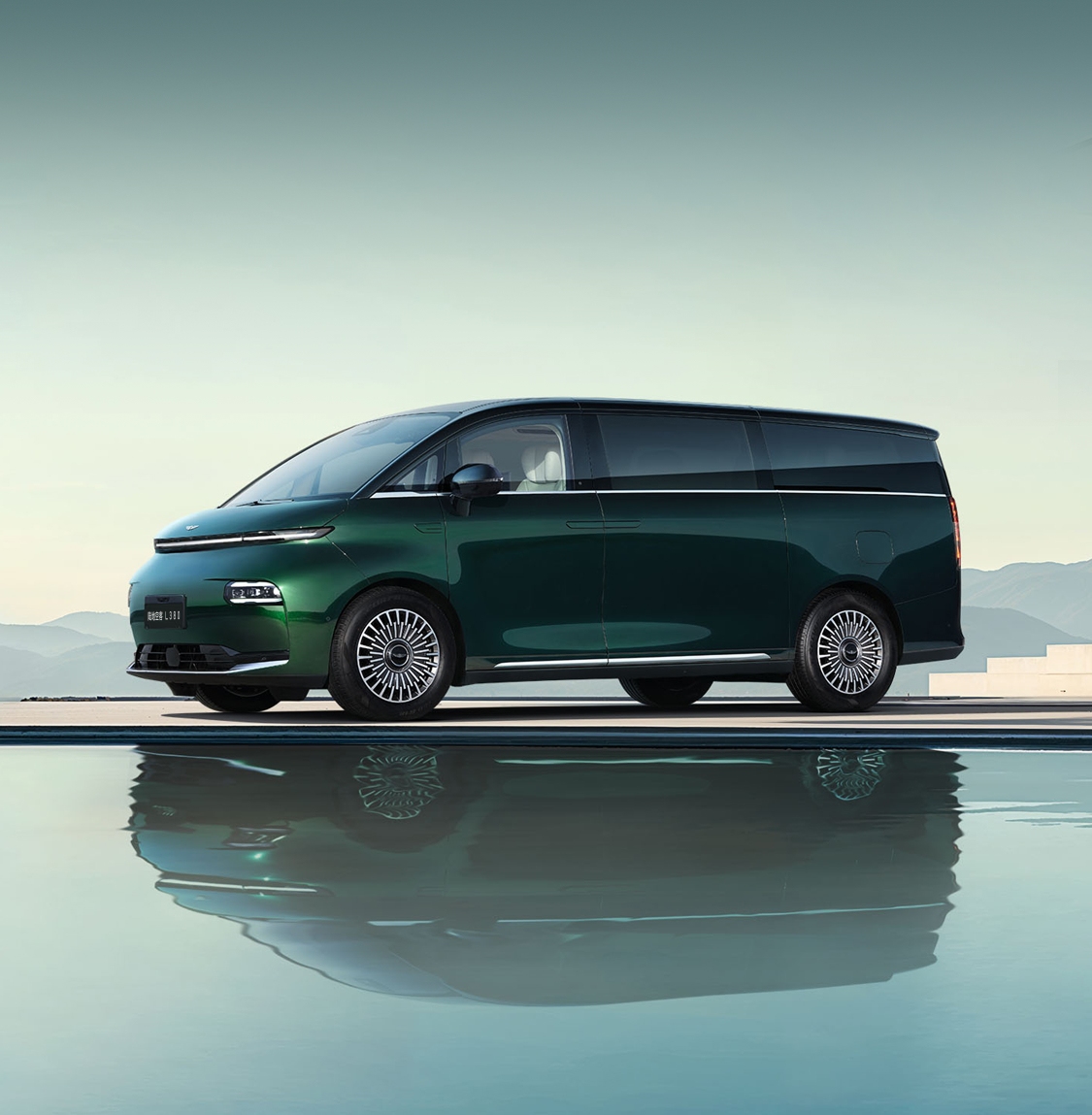 吉利银河翼真L380